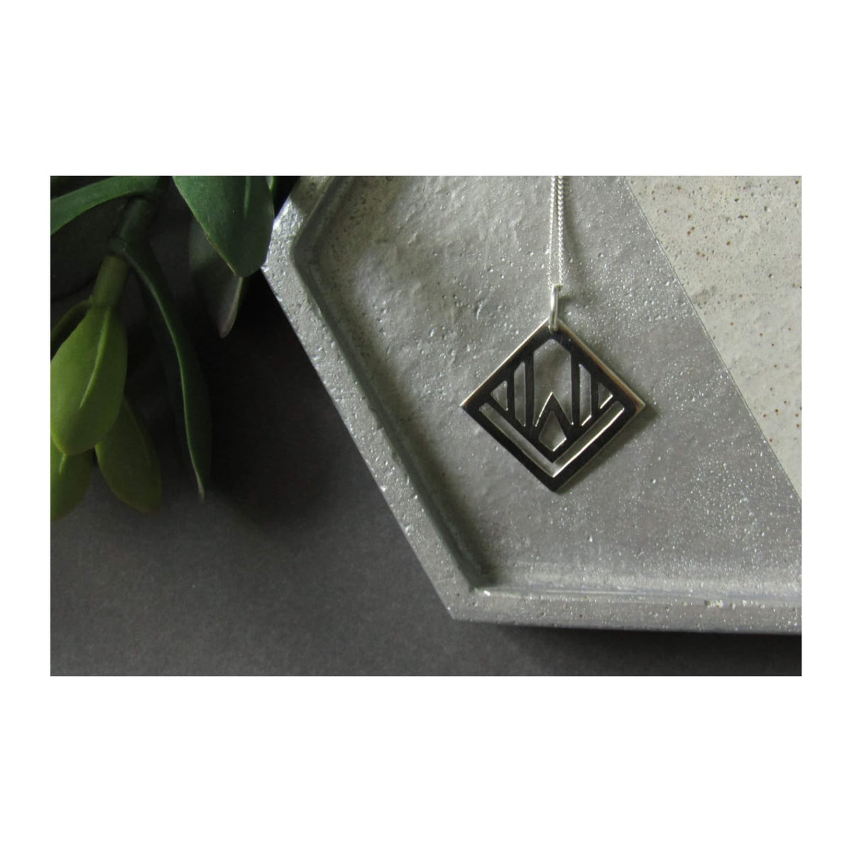 Pop Up Jewellery – Pippin Gifts Ltd