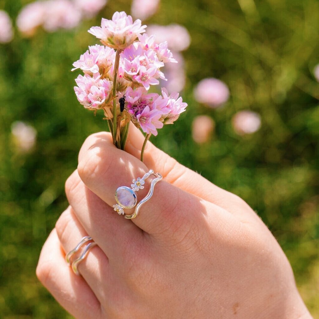 Rippling Ring – Pippin Gifts Ltd